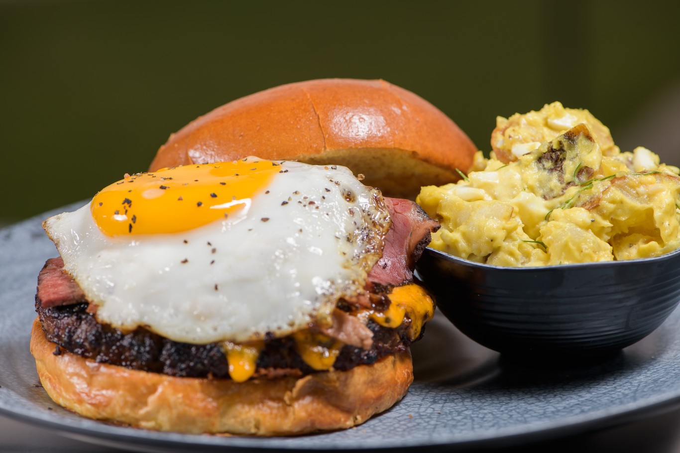 Pier 6 Rooftop & Restaurant - U Pick 6