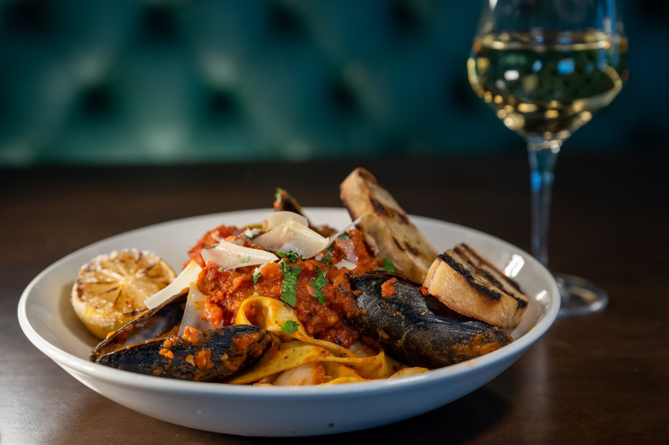 Bay House Oyster Bar & Restaurant - U Pick 6