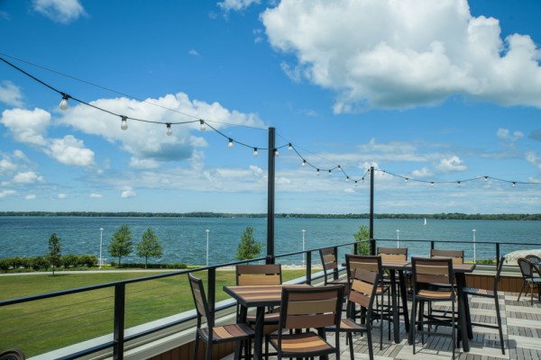 Pier 6 Rooftop & Restaurant - U Pick 6